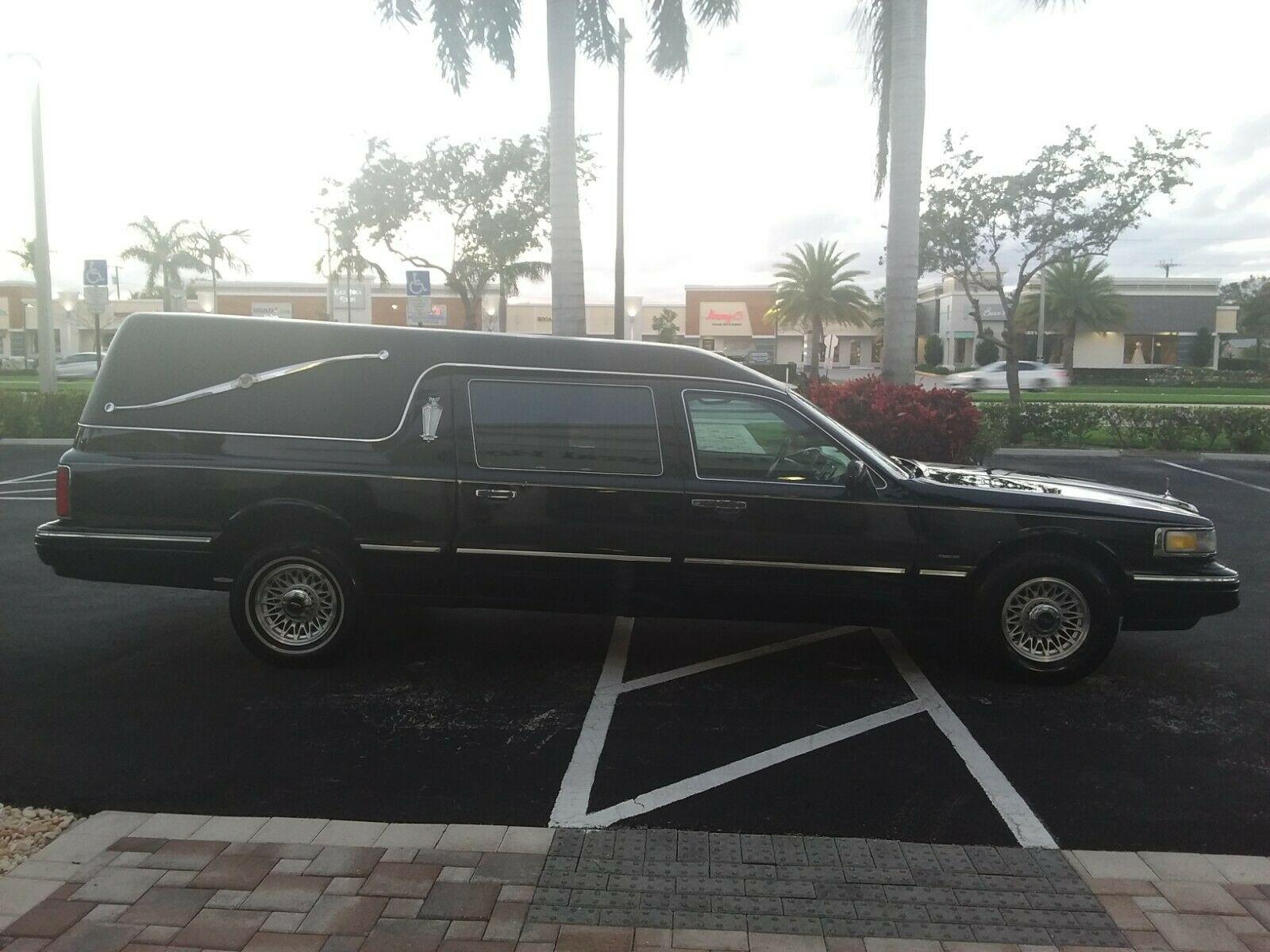 1997 Lincoln Federal Hearse [excellent shape] for sale