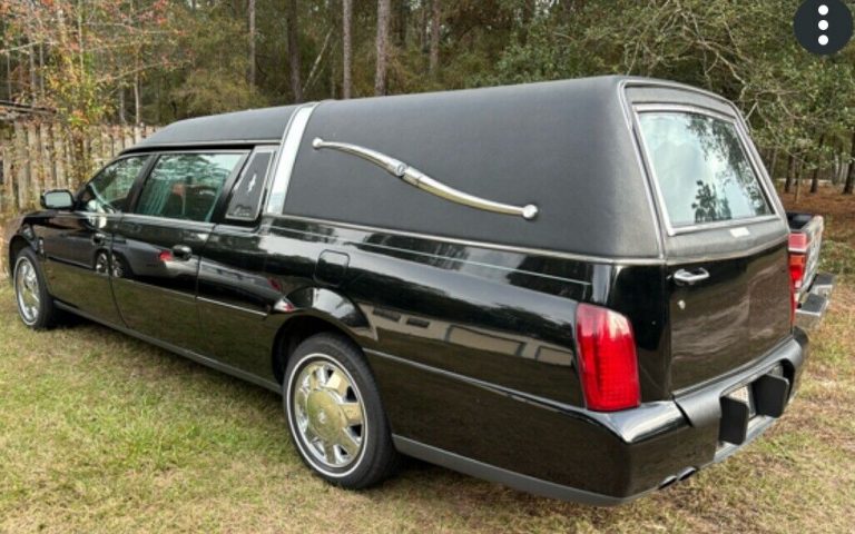 2000 Cadillac Deville Superior Hearse [everything works] for sale