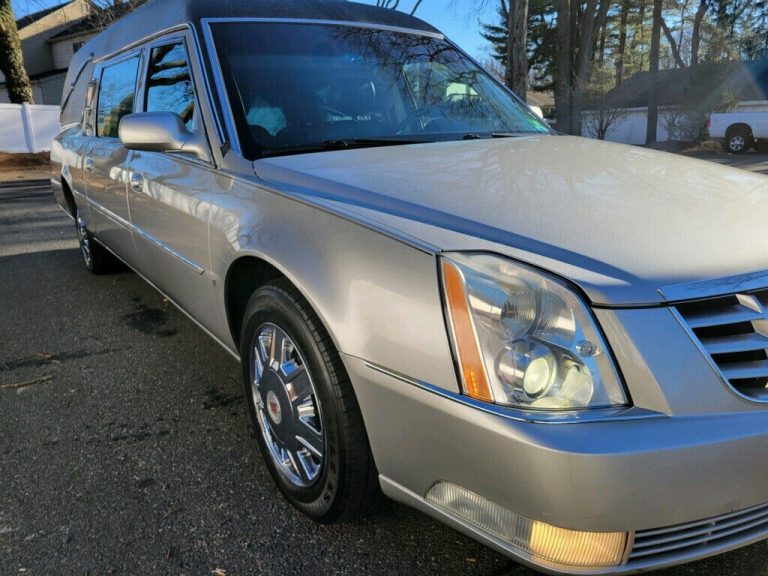 2008 Cadillac S&S Hearse [great shape] for sale